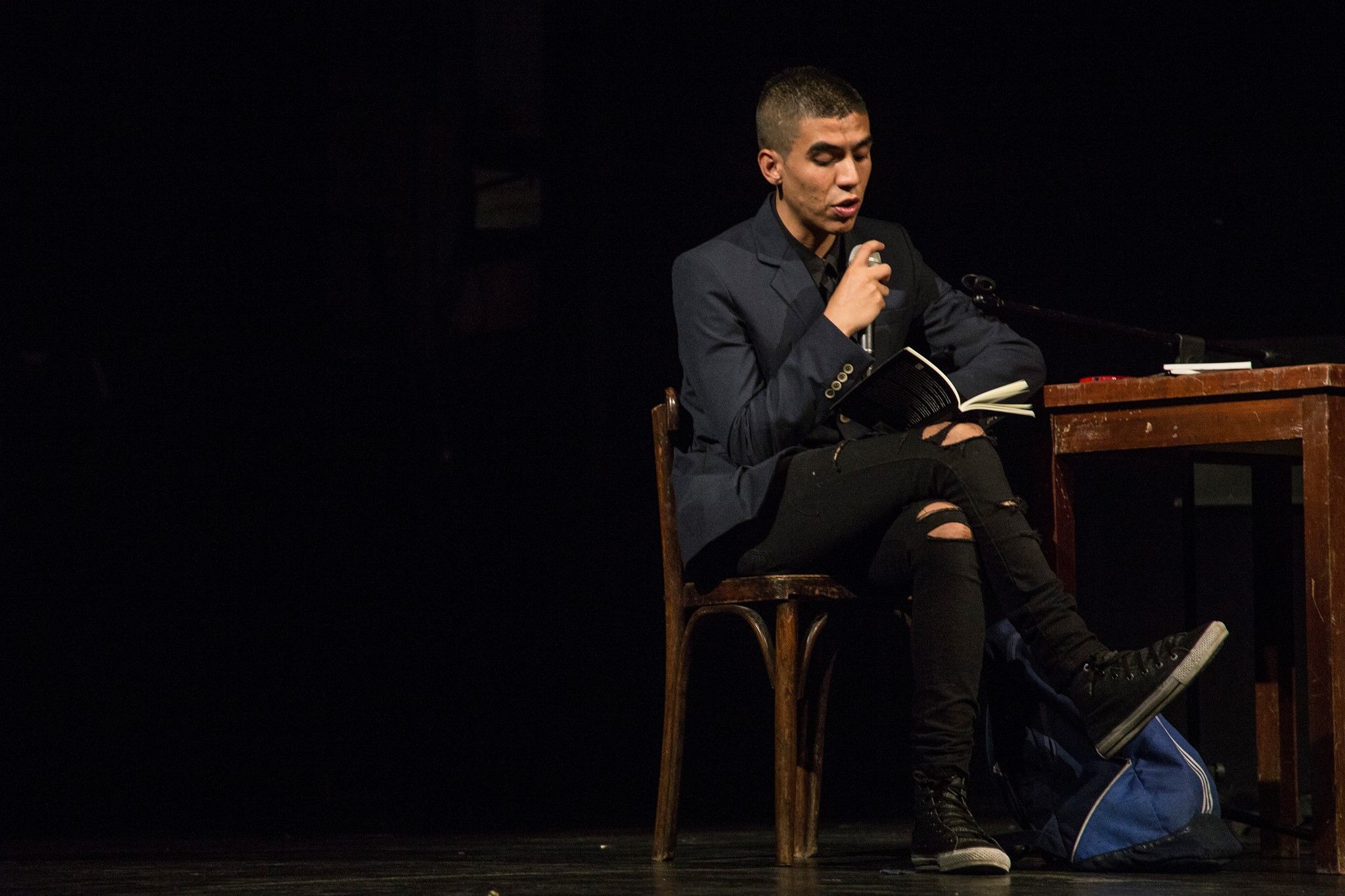 CÉSAR GONZÁLEZ: "NO EXISTE ESO DE OBJETIVIDAD O MOSTRAR LA REALIDAD. ES ...